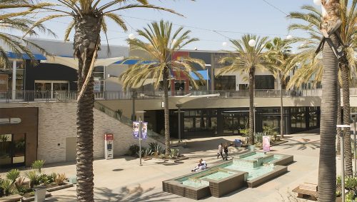 Shop, Eat and Play at Del Amo Fashion Center - Discover Torrance